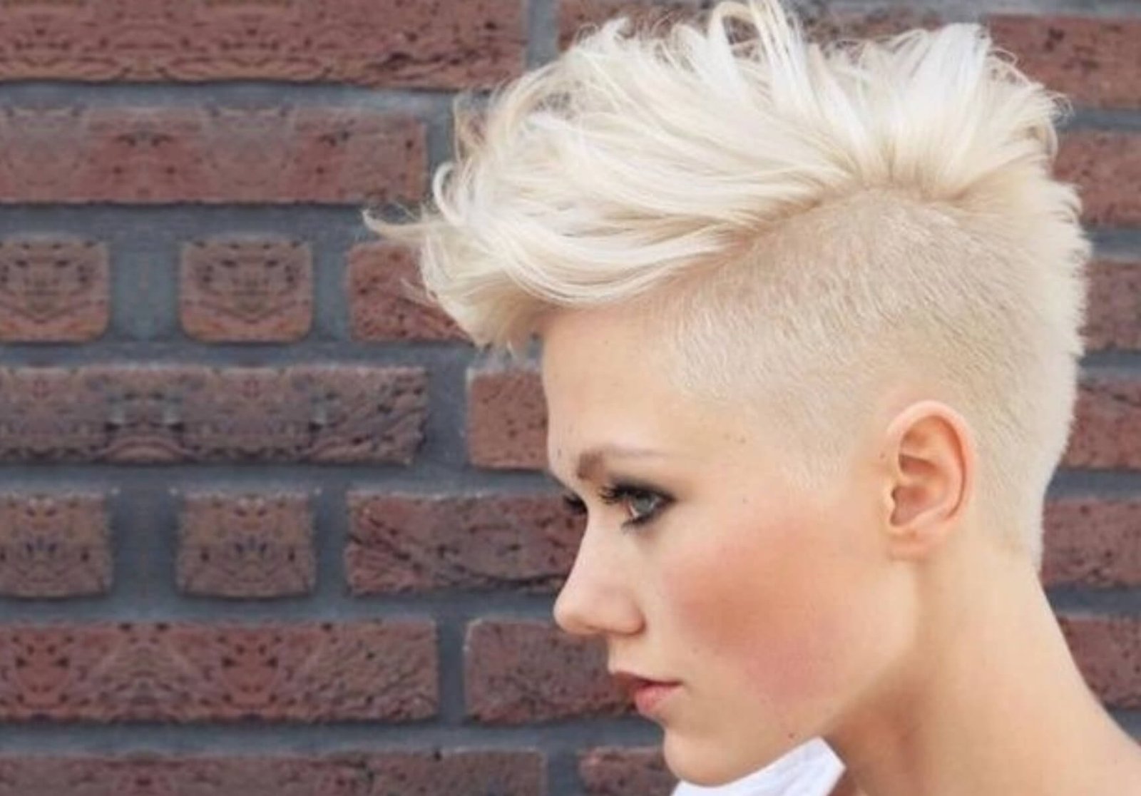 Cómo usar correctamente el mousse para el cabello