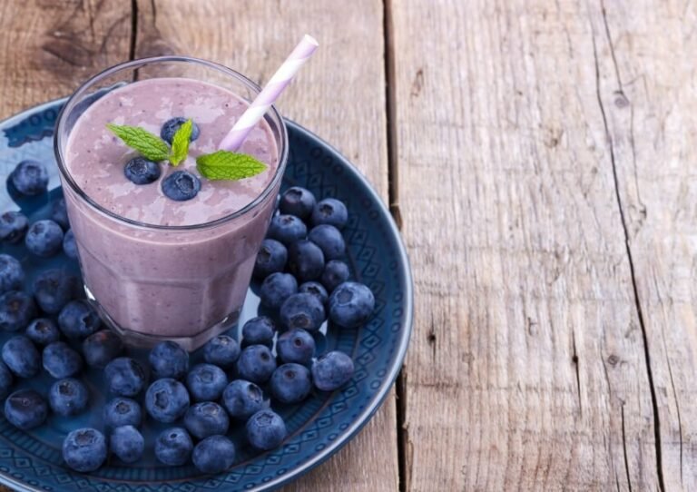Smoothie de moras - Fuertes con leche